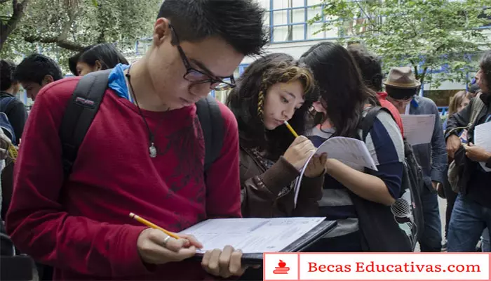 Beca Fundación Carolina - 【Perú】2025 ¡Conoce este Programa!